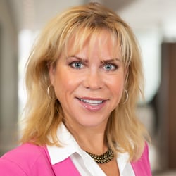 Kim Salzer | Fractional CMO
